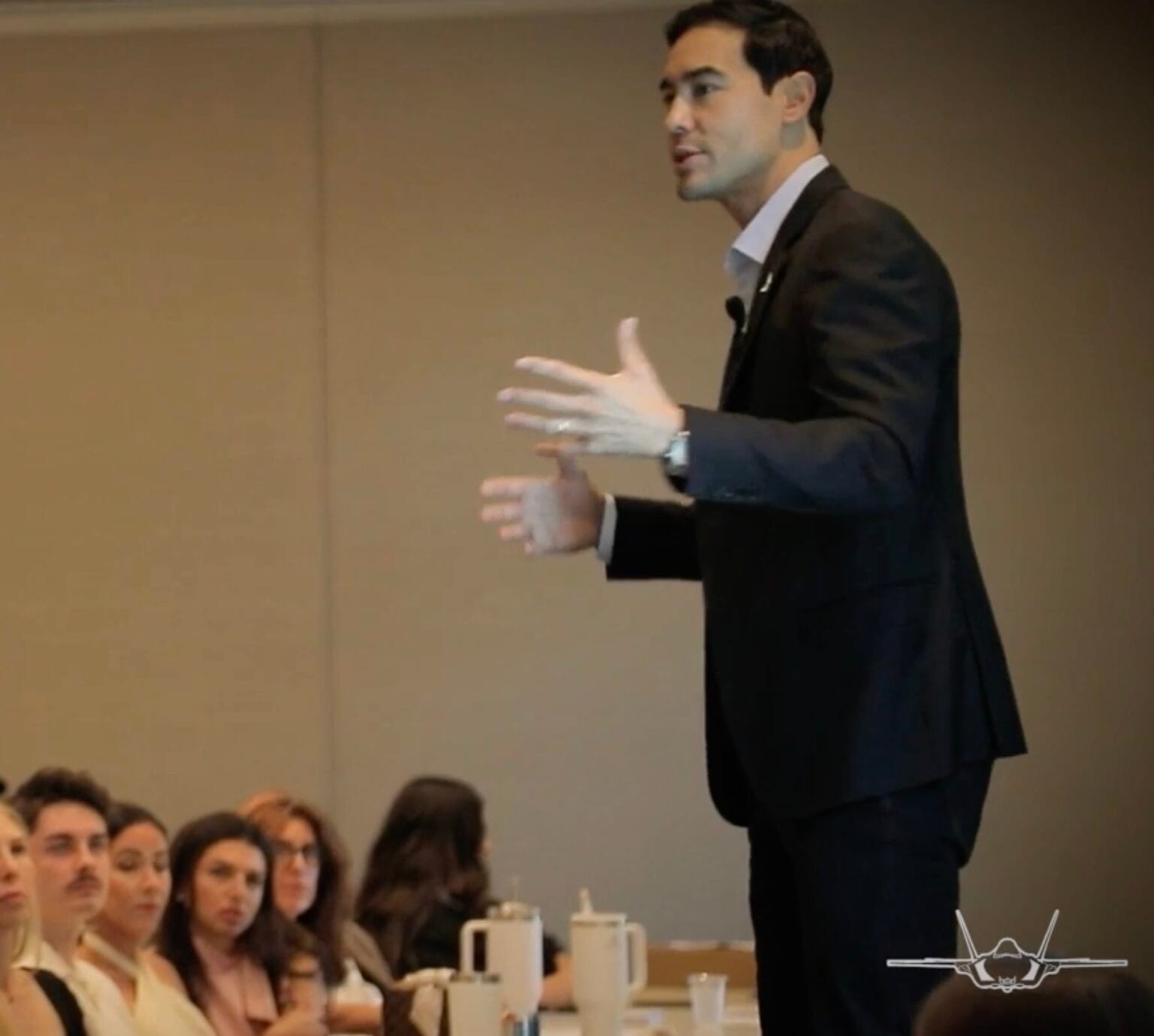About Justin Hasard Lee | Corporate Leadership Keynote Speaker